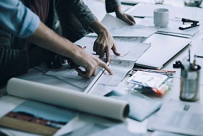 New Teaching Case Study on Regional Headquarters Structure of Robert ...